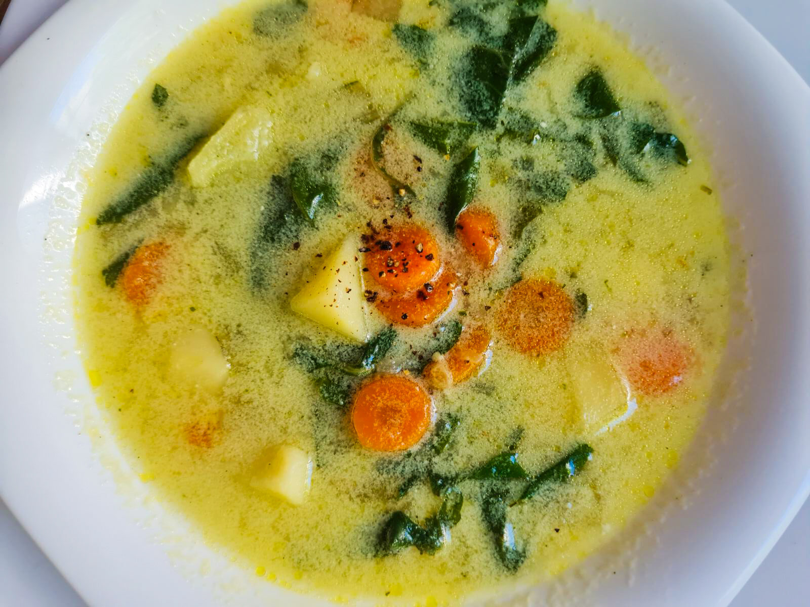 Čorba od blitve ili zelja - Demetra