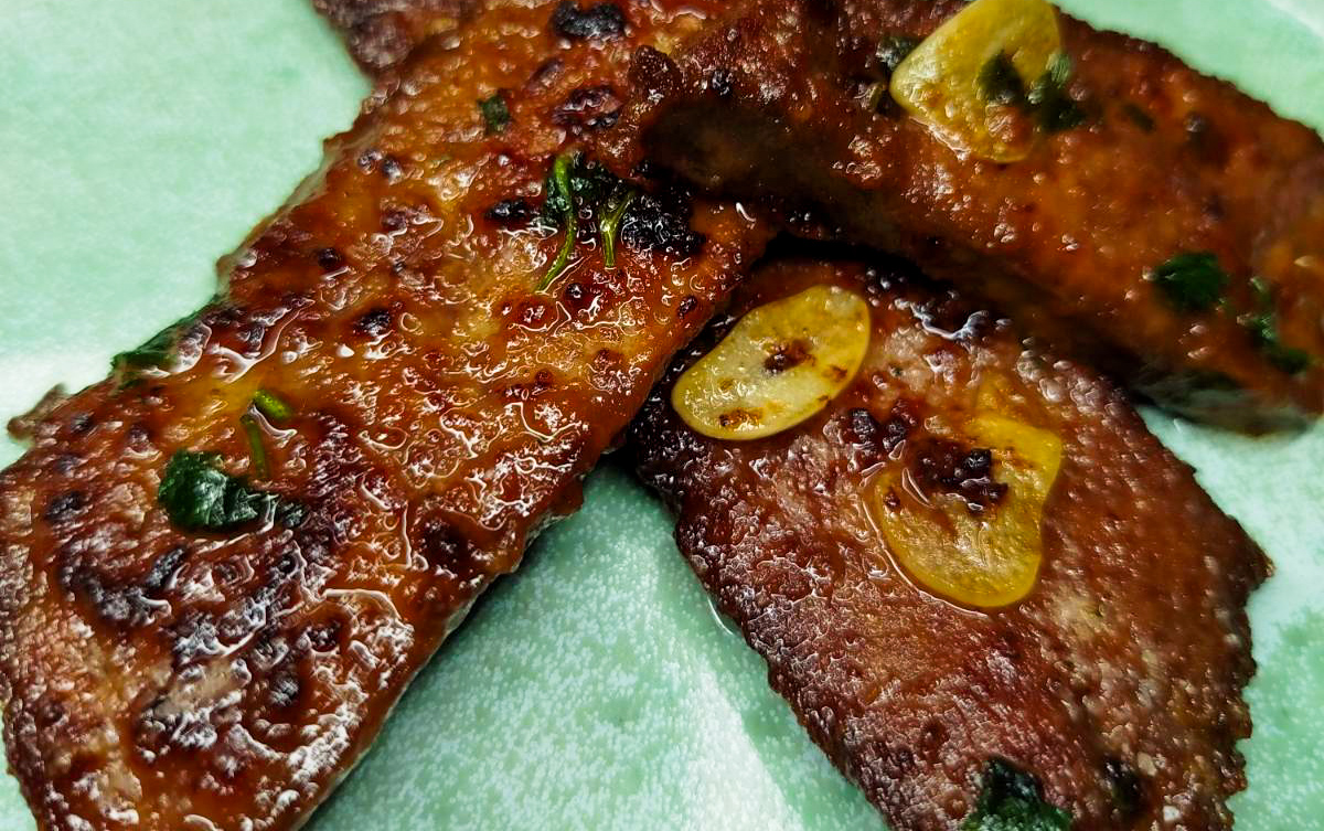 Juneća džigerica sa belim lukom - Demetra